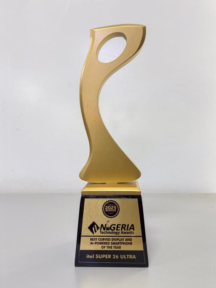 itel SUPER 26 Ultra Wins “Best Curved Display and AI-Powered Smartphone ...